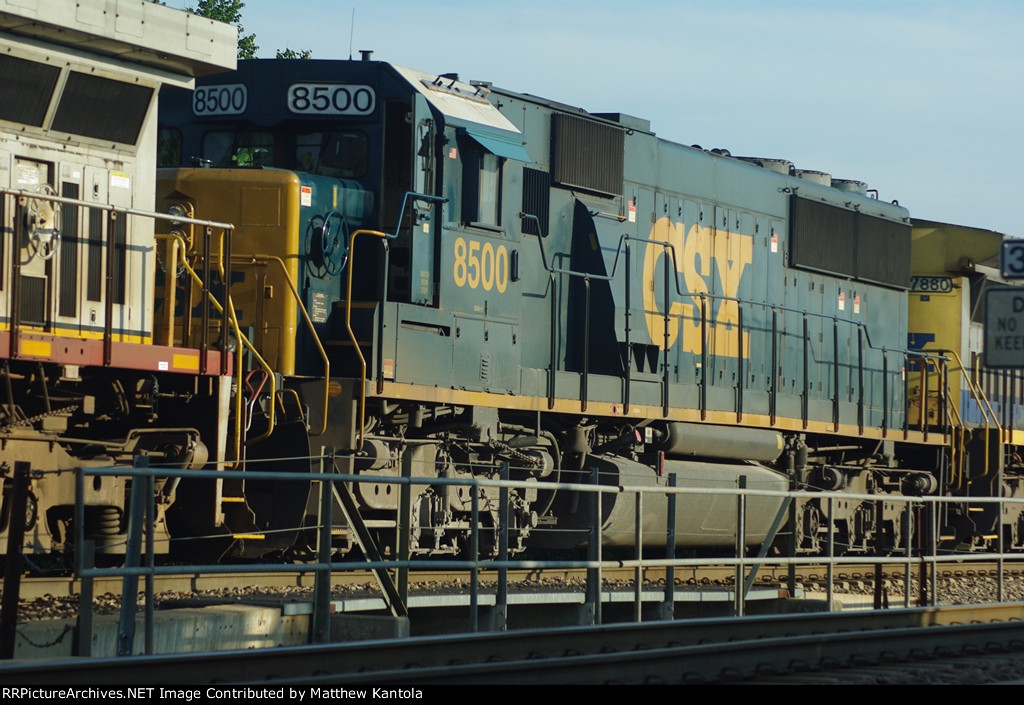 CSX 8500
